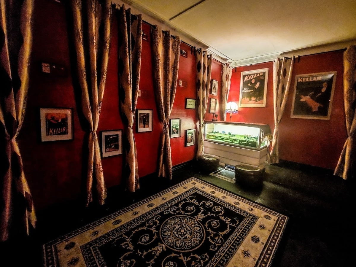 Escape Rooms Melbourne Group Transport Australia escape-rooms-melbourne-group-transport-australia
